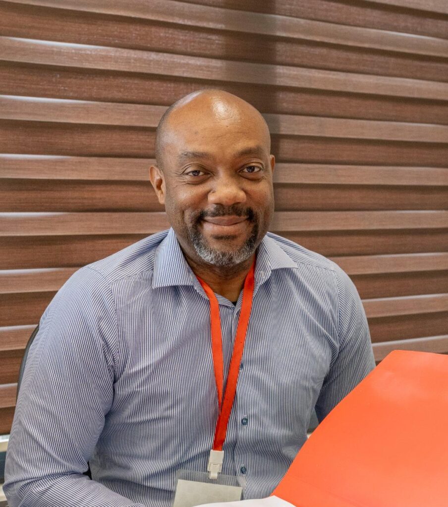 Director of Nkabom MasterCard-McGill Collaborative Commends UESD Team ...