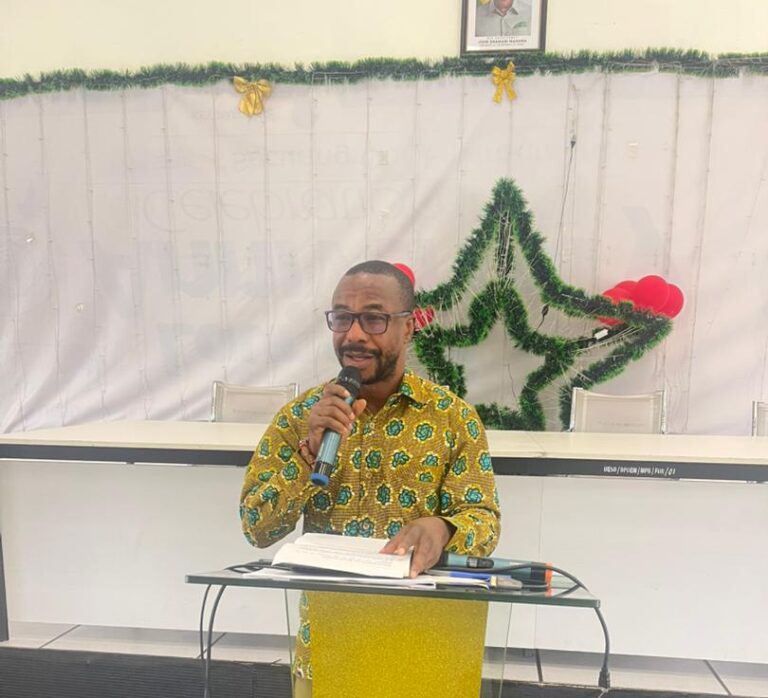 Pro Vice-Chancellor, Prof. Wiafe Debrah, Calls on UESD Freshers to ...